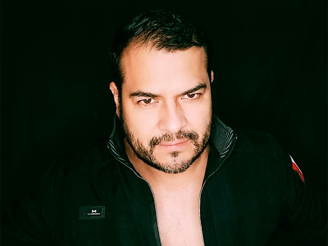 DAVID BECERRIL :: FUL 35