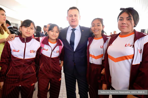 Firma de convenio y aniversario ESZi